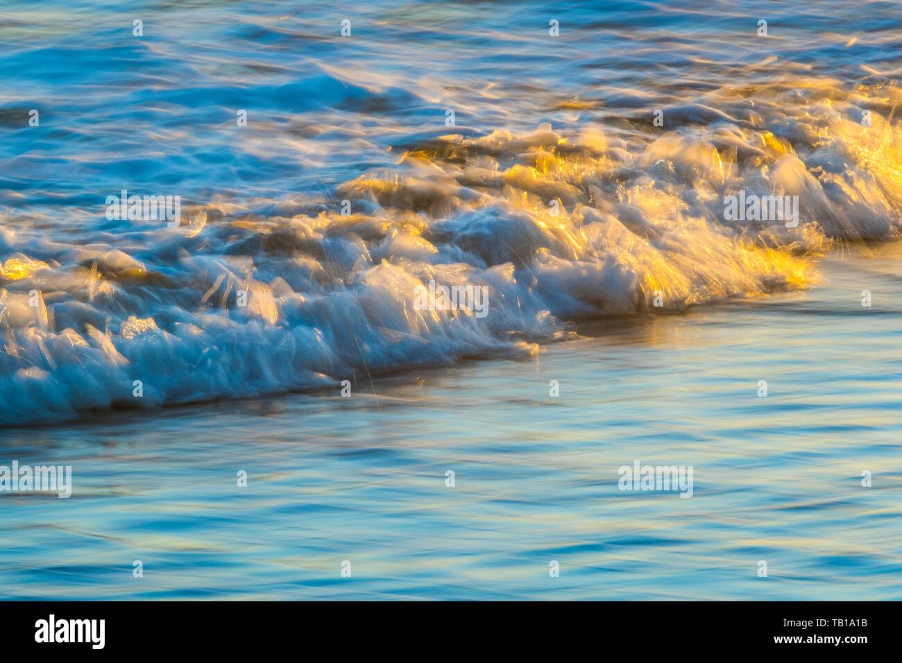 Whitewater flow hi-res stock photography and images - Alamy