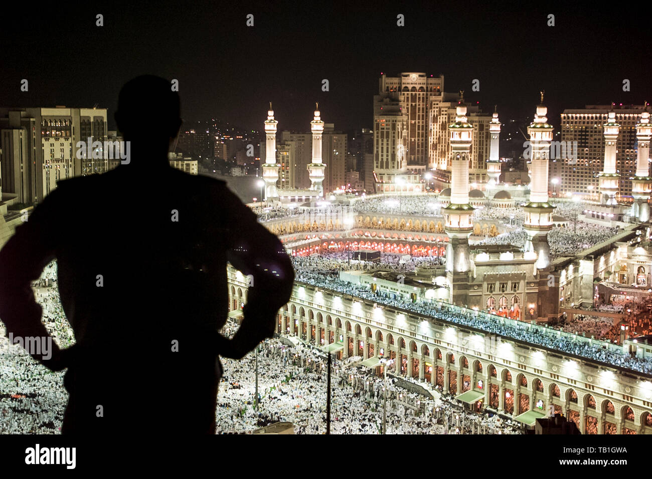 Kaaba mecca prayer grand mosque hi-res stock photography and images - Alamy
