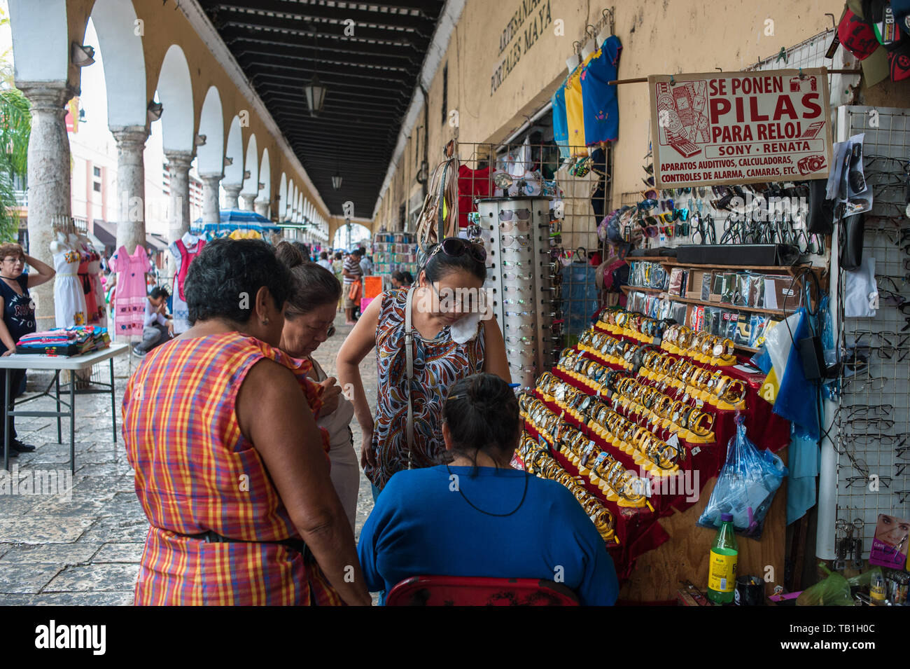 Yucatan mexico street market hi-res stock photography and images - Alamy