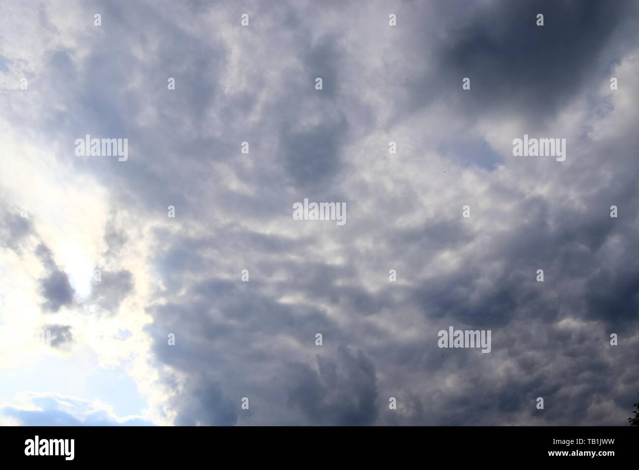 Dark clouds forming in the sky right before a thunderstorm Stock Photo ...