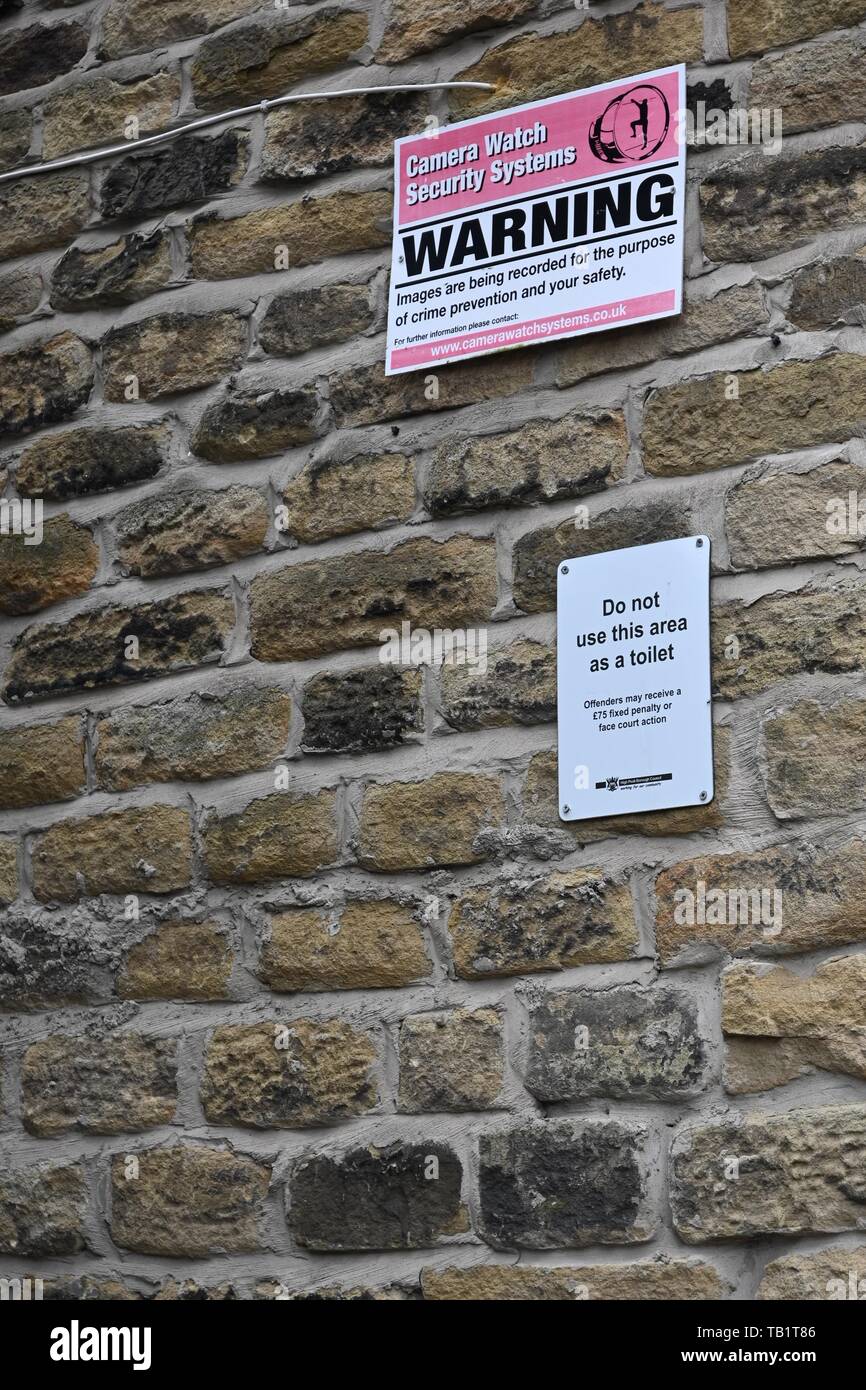 Toilet warning notice hi-res stock photography and images - Alamy