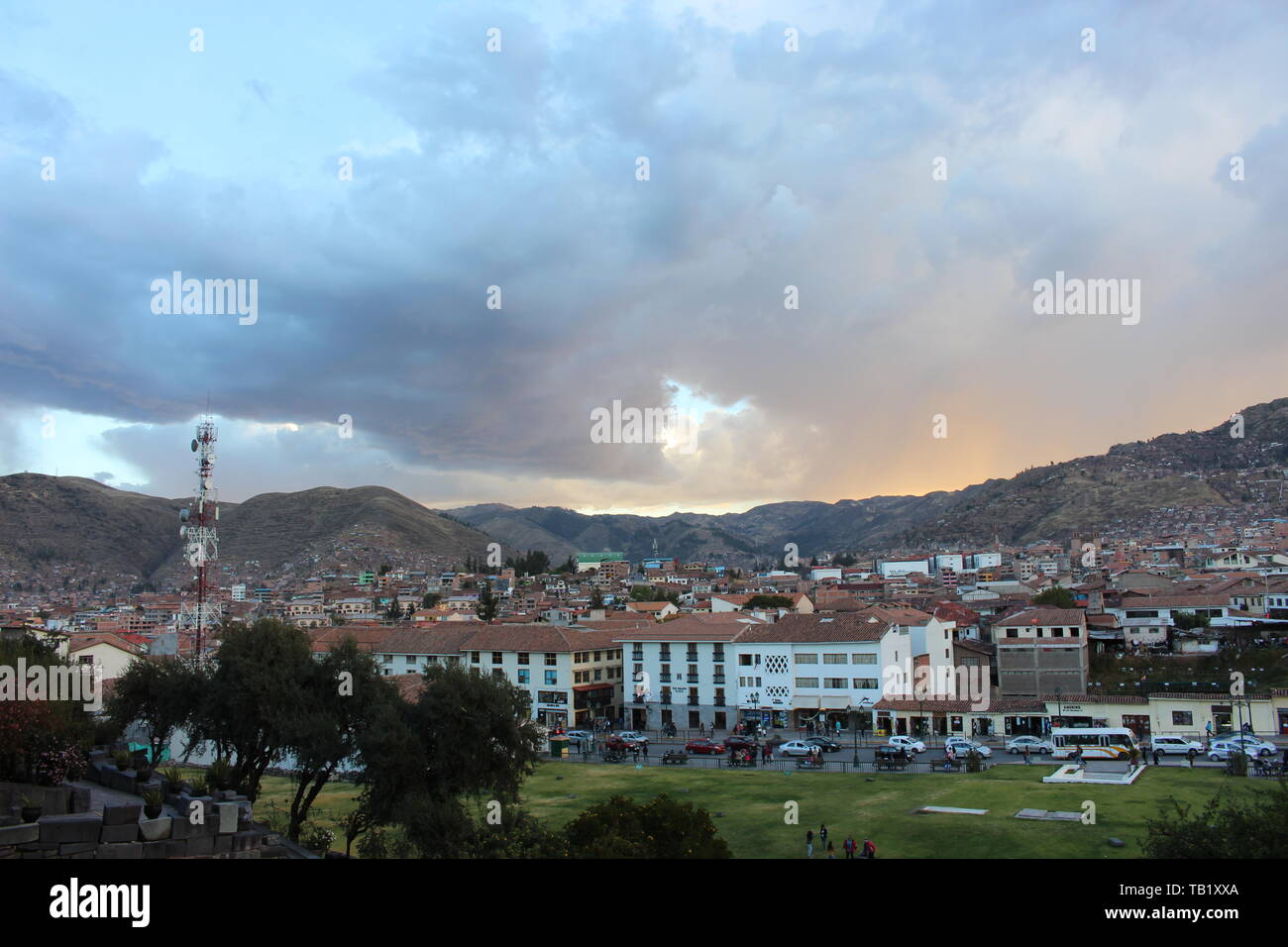 Cusco buildings hi-res stock photography and images - Alamy