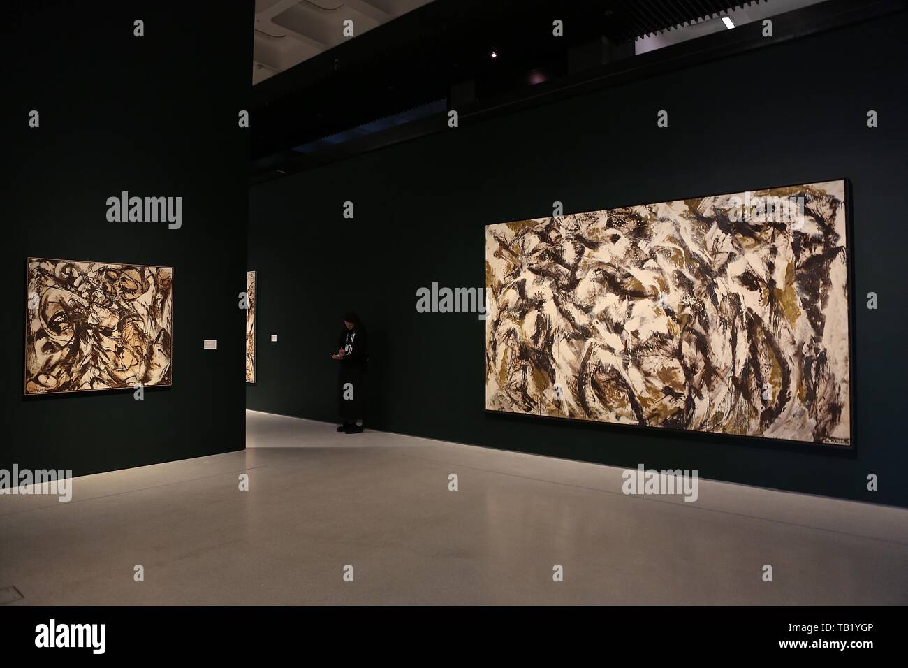 David krasner hi-res stock photography and images - Alamy