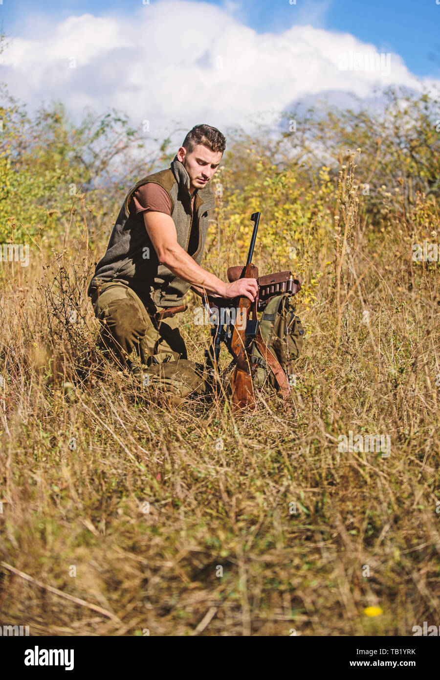 Prepare for hunting. What you should have while hunting nature ...