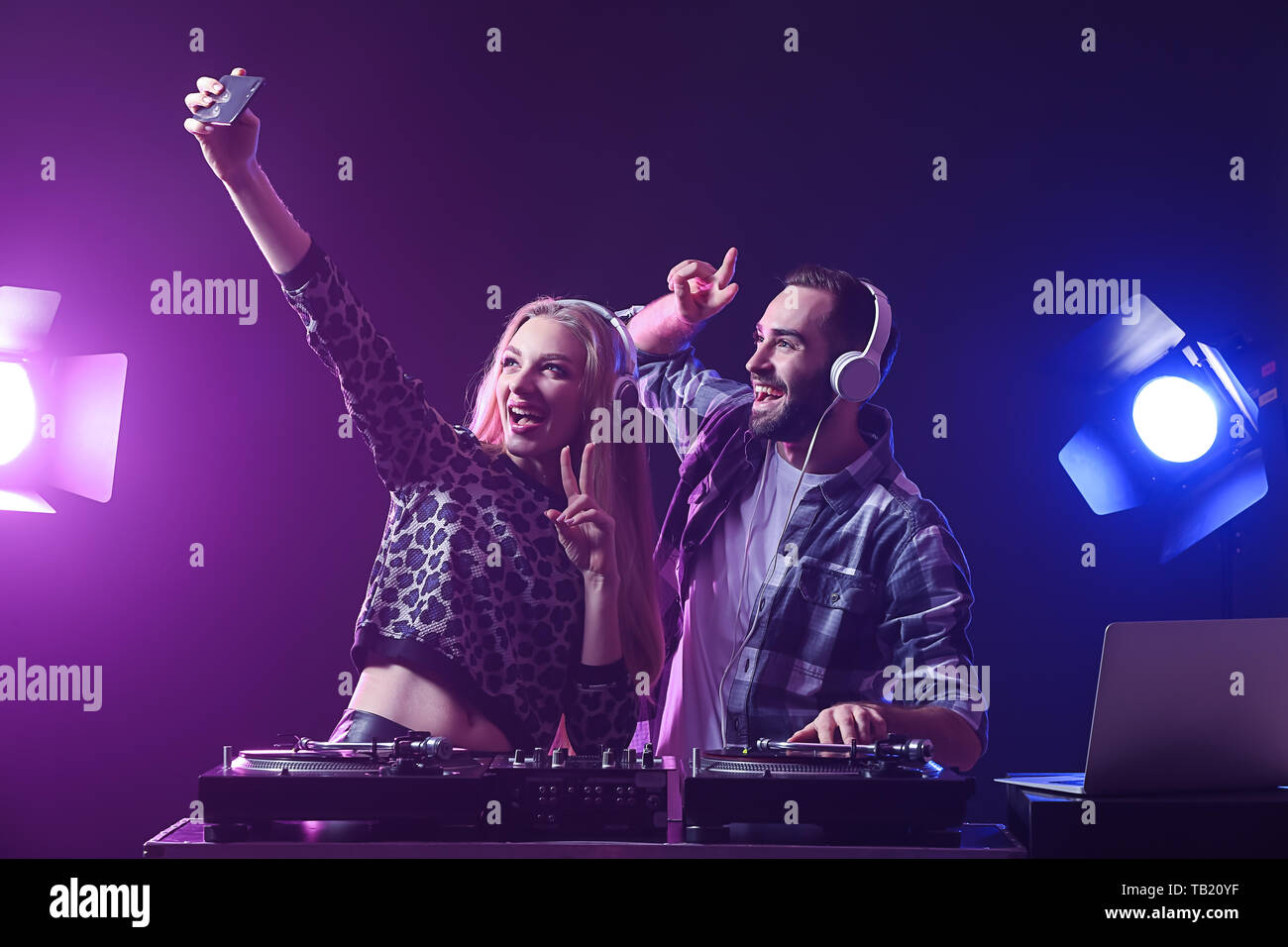 Soundboard cool hi-res stock photography and images - Alamy