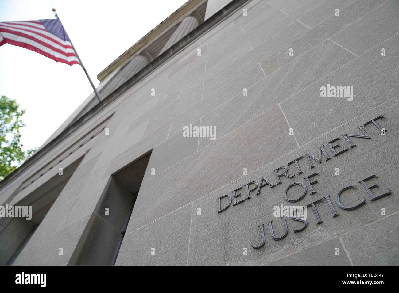 U s department of justice headquarters hi-res stock photography and ...