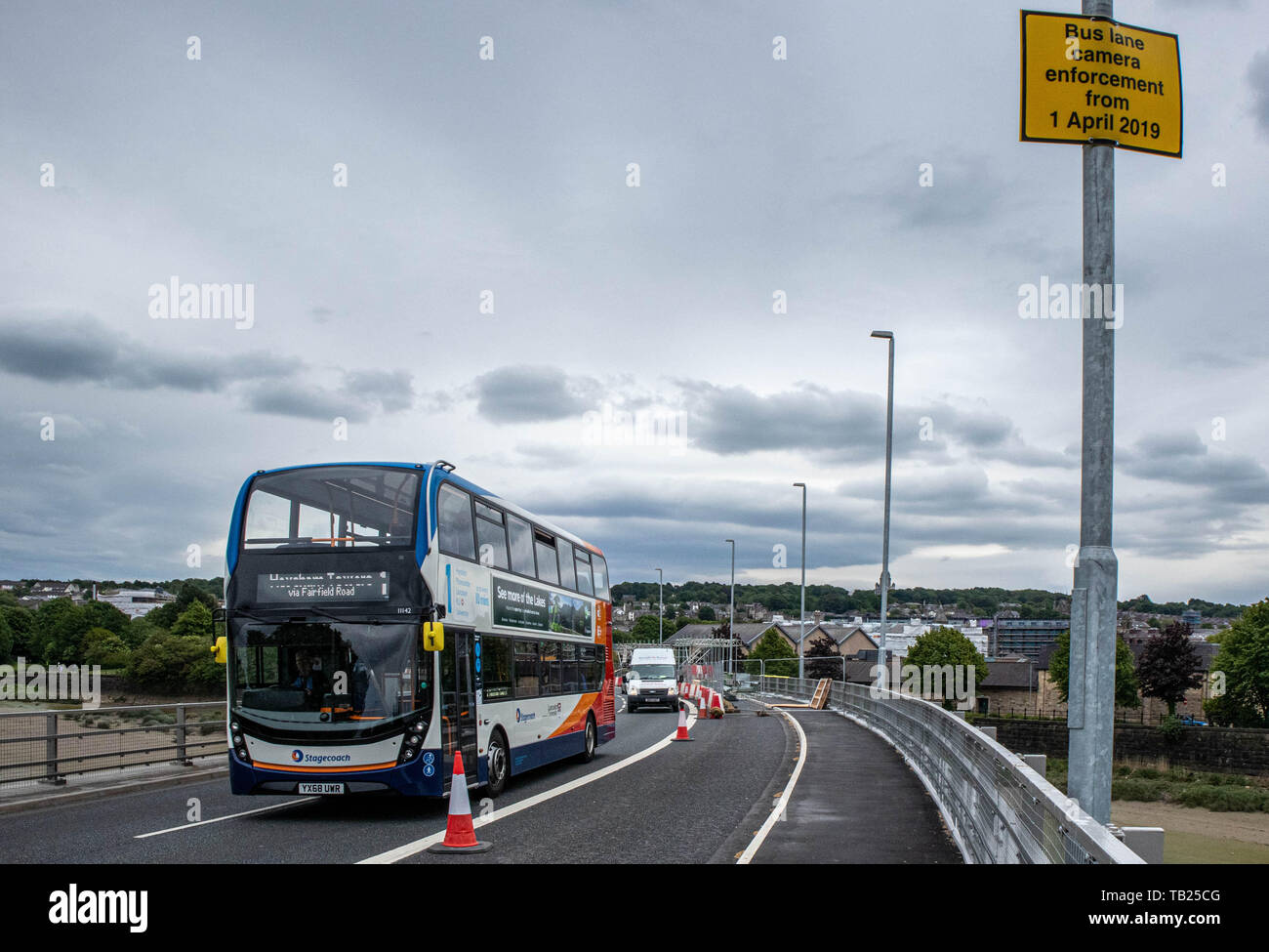 Bus lane cameras hi-res stock photography and images - Alamy