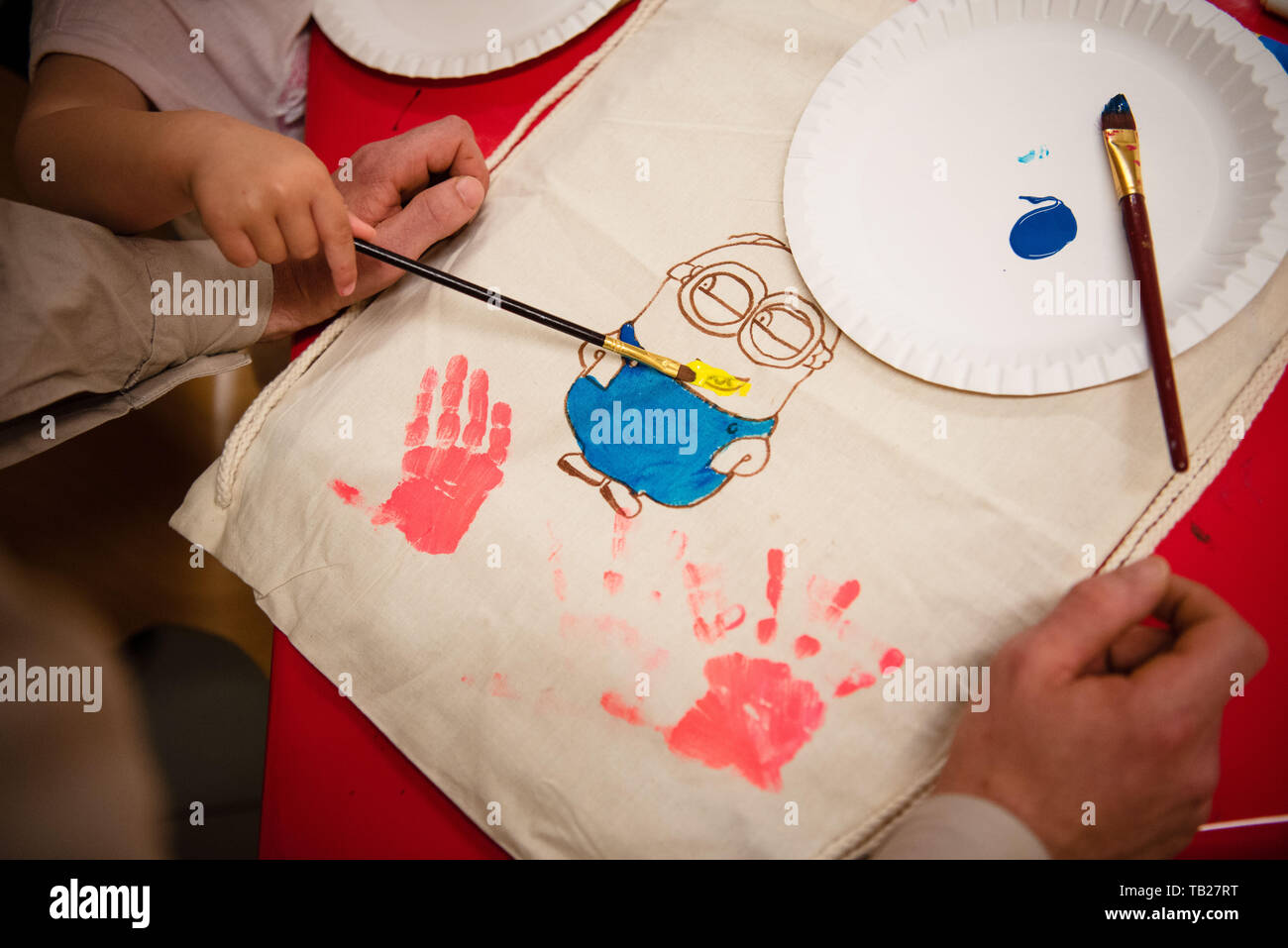 Nuremberg, Germany. 14th May, 2019. An inmate in the father-child group ...