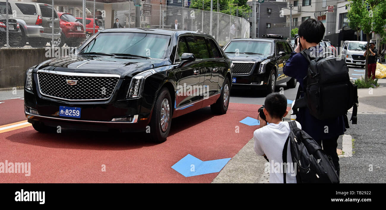 Car spotters take photo of presidential Cadillac limousine near the ...