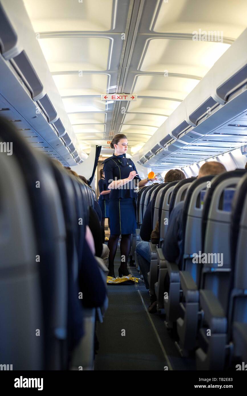 Cabin crew briefing hi-res stock photography and images - Alamy