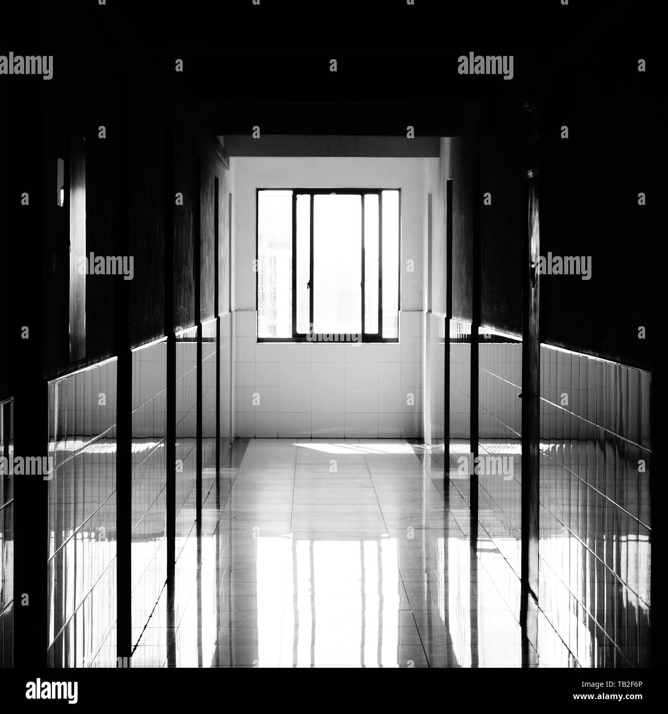 Reflective floor light Black and White Stock Photos & Images - Alamy