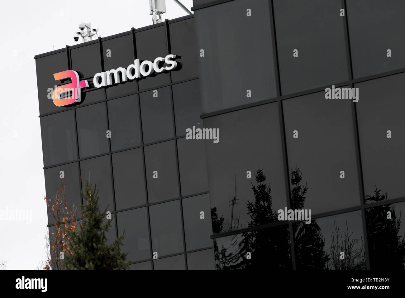 Amdocs Logo