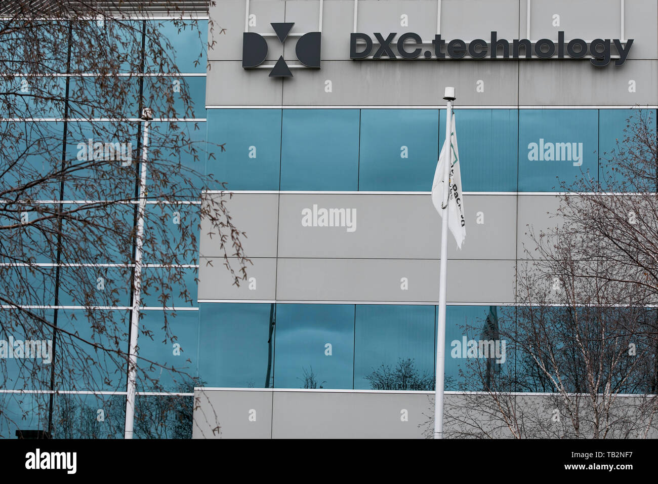 Dxc technology logo hi-res stock photography and images - Alamy