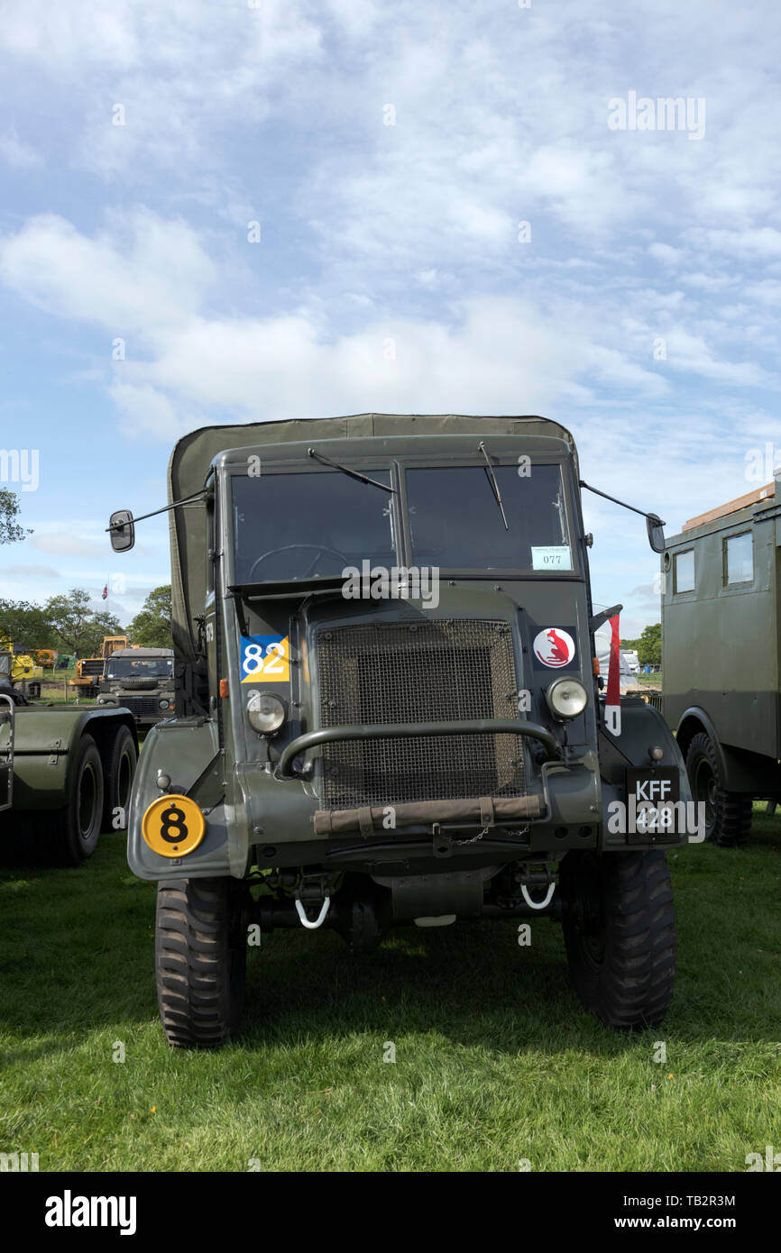 1942 Bedford QL Stock Photo - Alamy