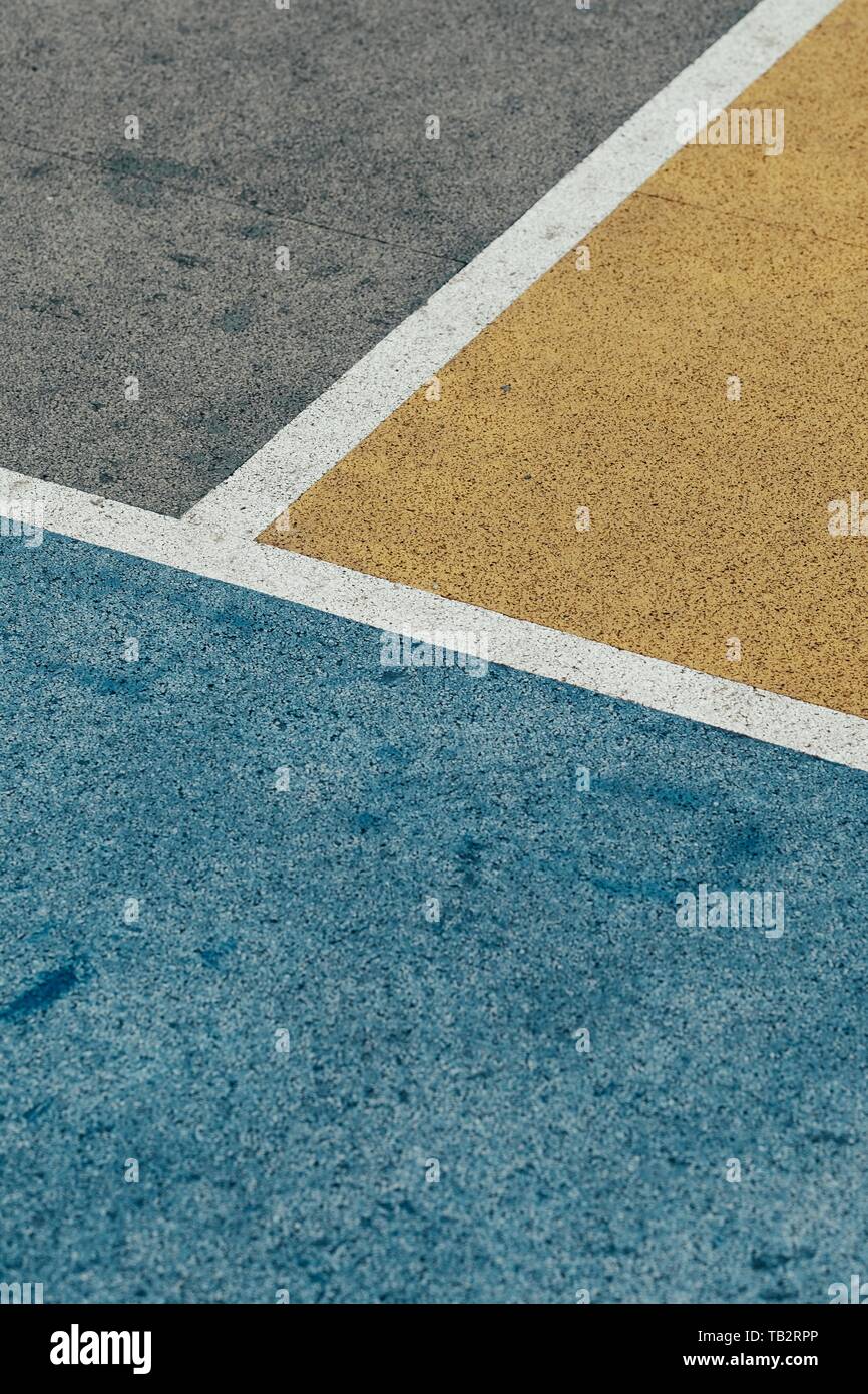 Ground line children hi-res stock photography and images - Alamy