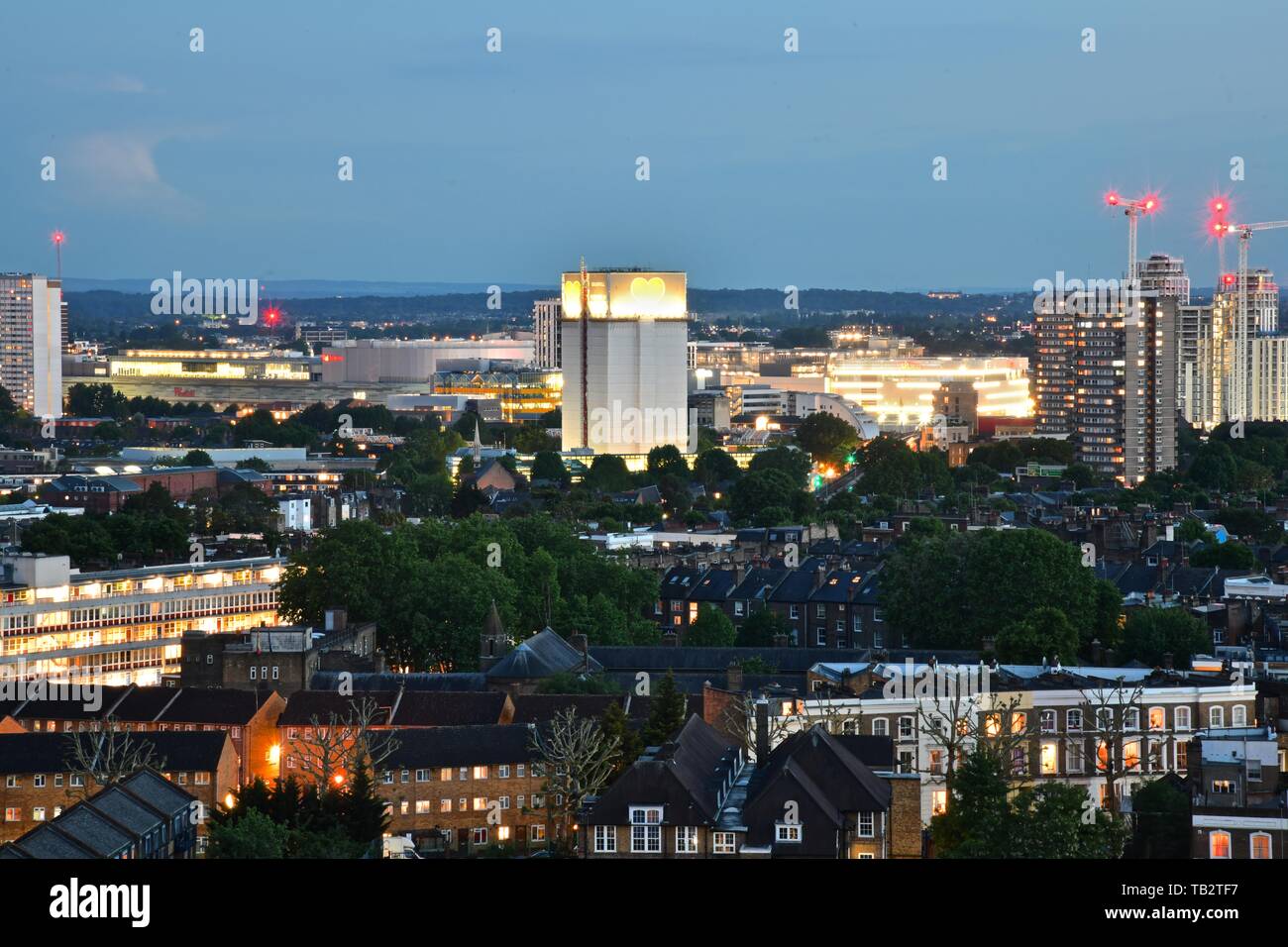 Views of west London at night from Trellick Tower Stock Photo - Alamy
