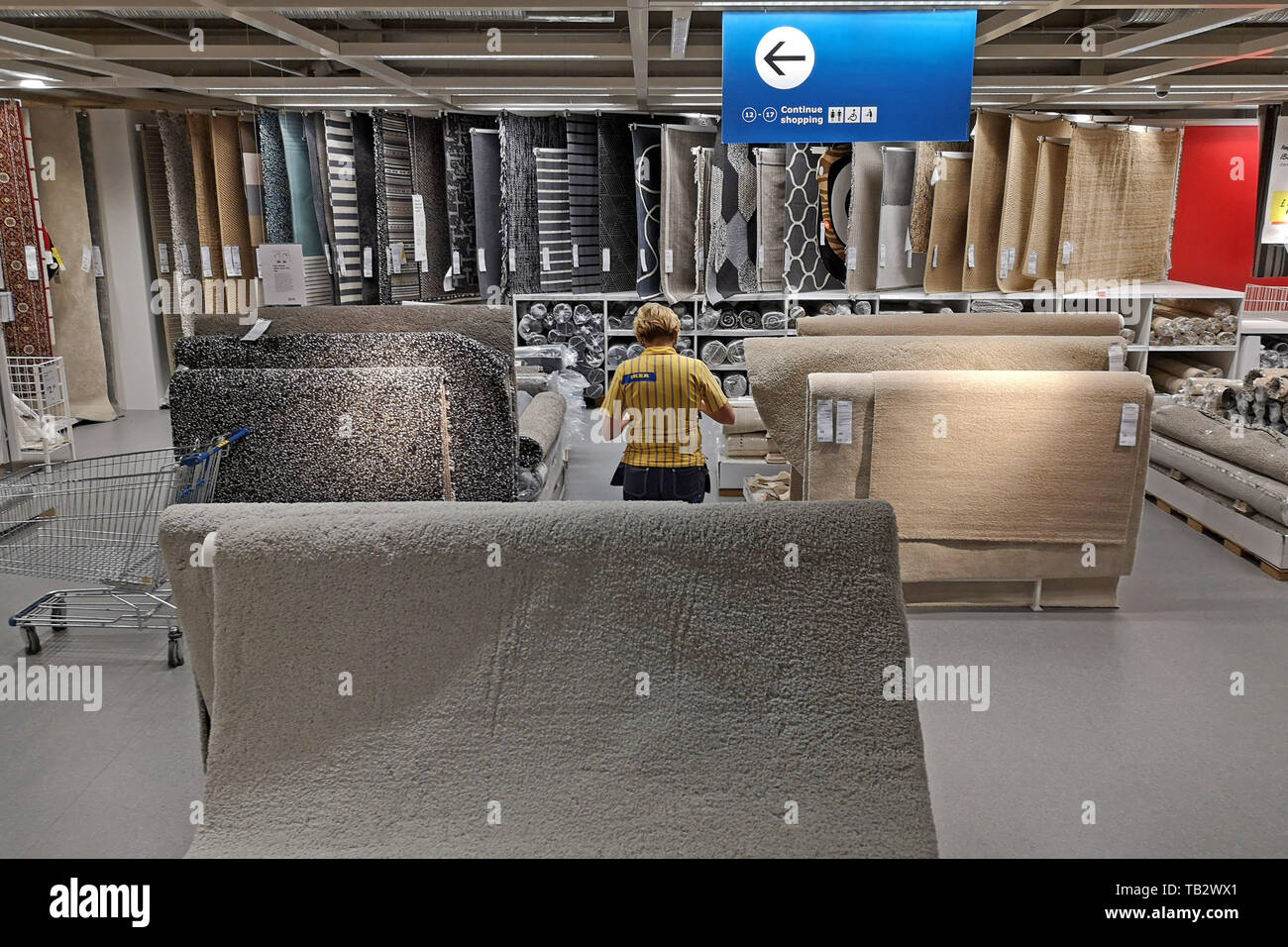 Ikea worker uk hi-res stock photography and images - Alamy