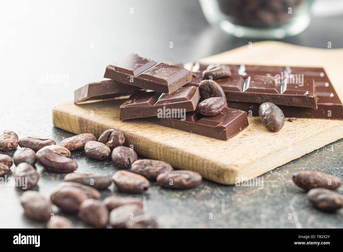 Cocoa beans chocolate block hi-res stock photography and images - Alamy