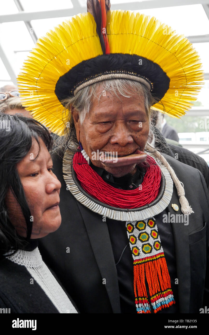 Chief Raoni appears in Lyon, France Stock Photo - Alamy