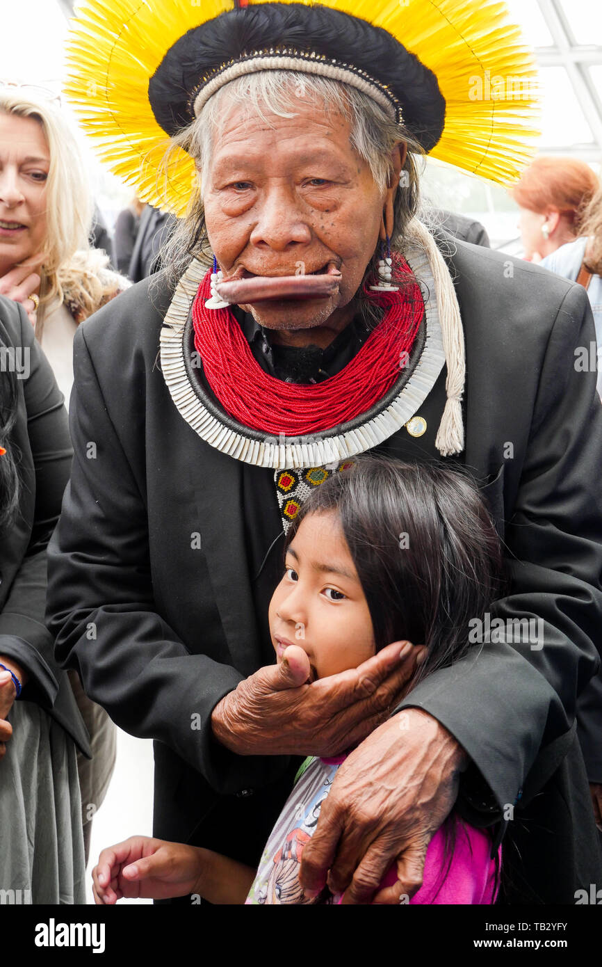 Chief Raoni appears in Lyon, France Stock Photo - Alamy