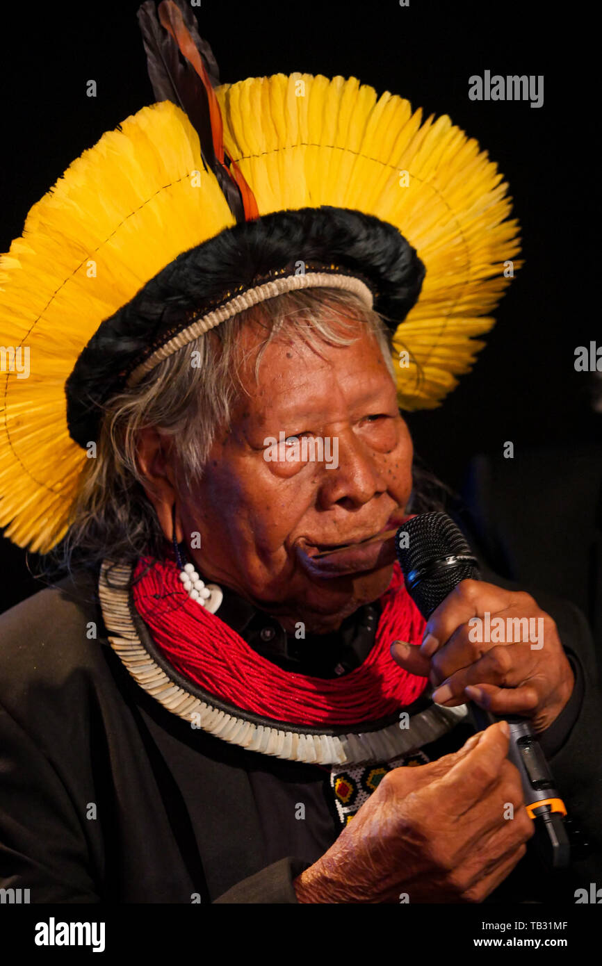 Chief raoni hi-res stock photography and images - Alamy