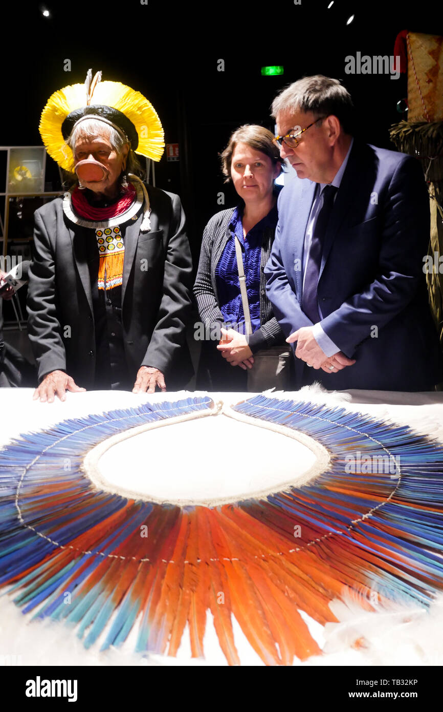 Chief Raoni appears in Lyon, France Stock Photo - Alamy