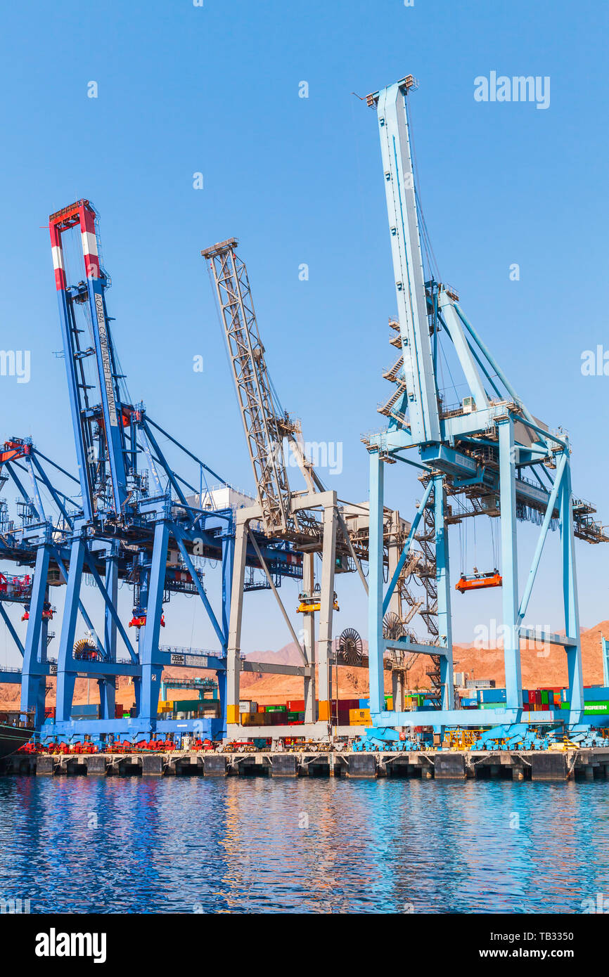 Gantry structure loading hi-res stock photography and images - Alamy