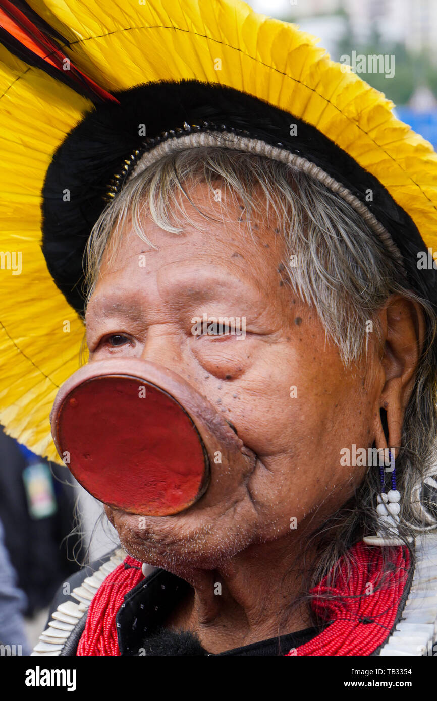 Chief Raoni appears in Lyon, France Stock Photo - Alamy