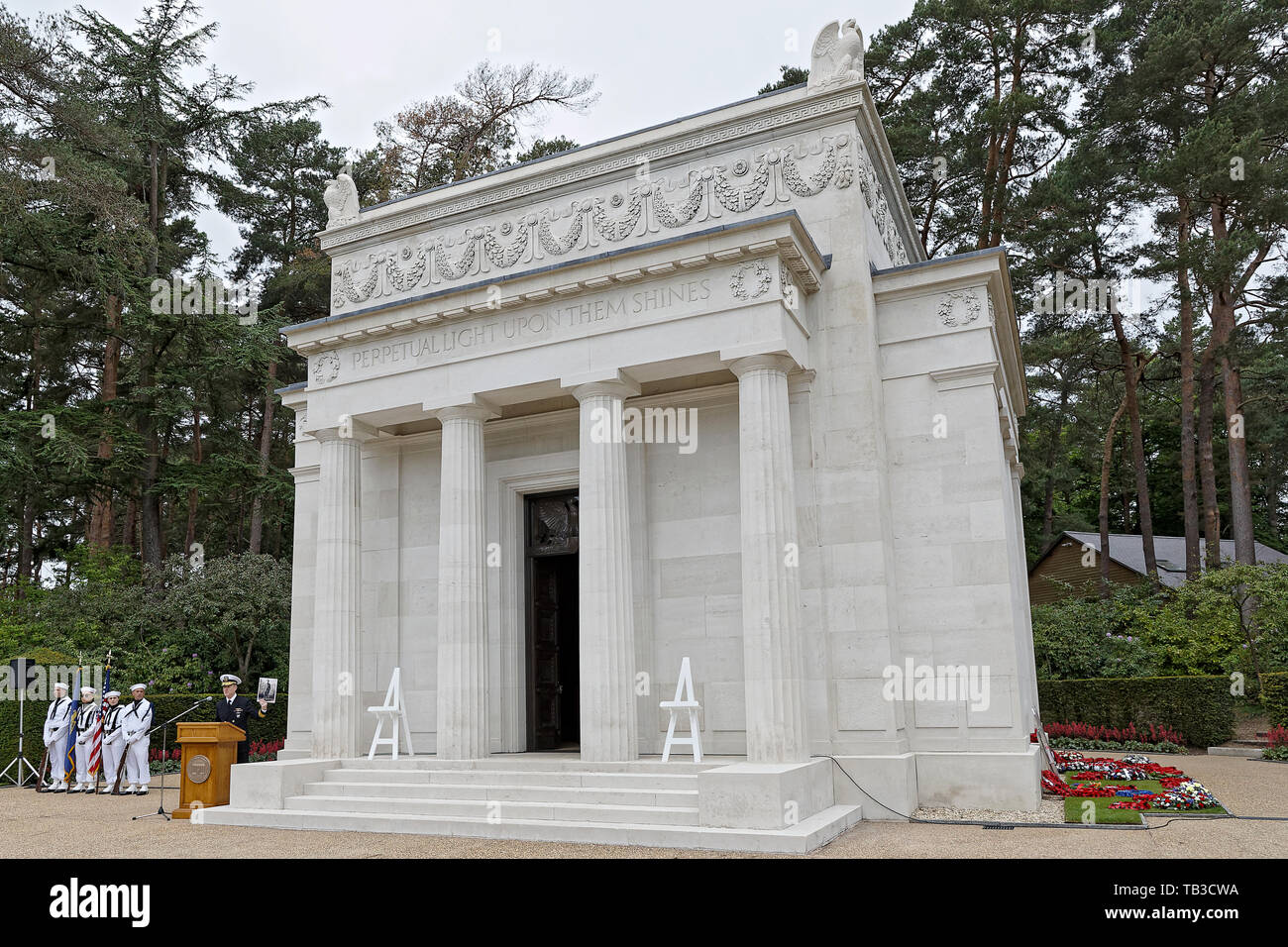 Memorial Day 2019 UK Service at the ABMC American Military Cemetery ...