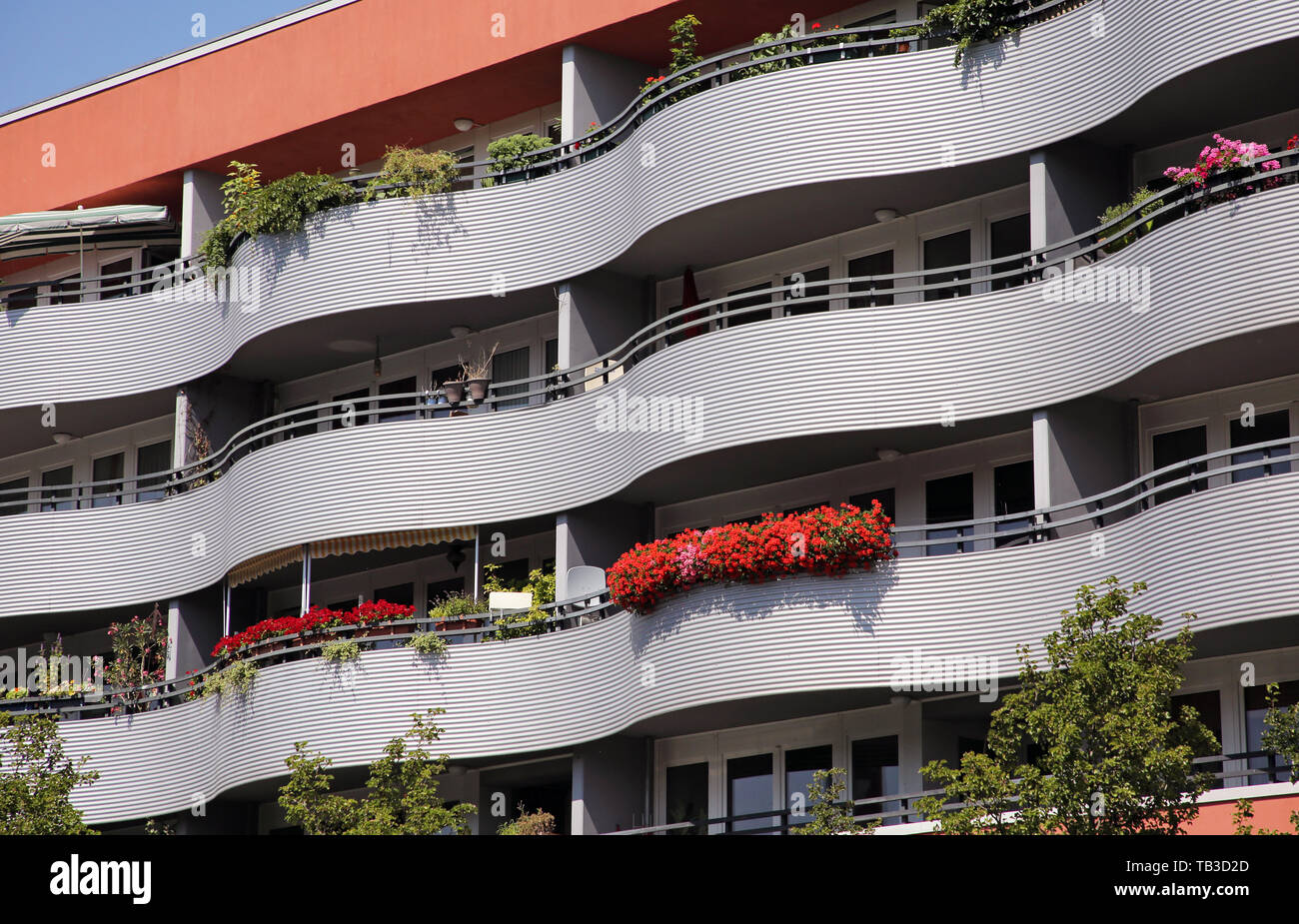 Geraniums balcony germany hi-res stock photography and images - Alamy