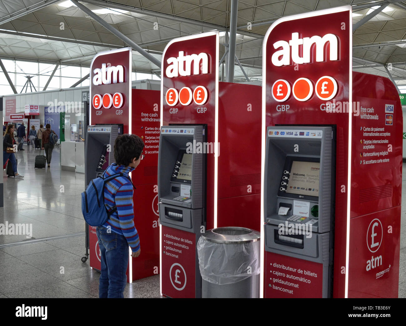Passing atm hi-res stock photography and images - Alamy