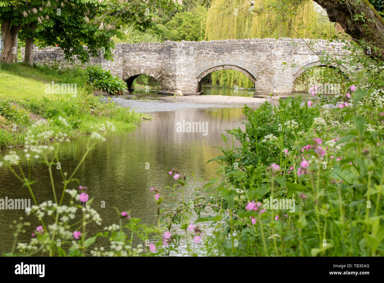 Welsh bridges hi-res stock photography and images - Alamy