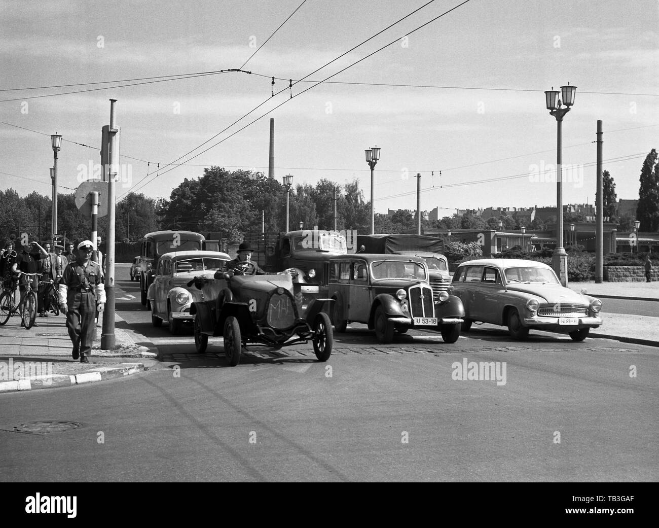 Gdr cars hi-res stock photography and images - Alamy