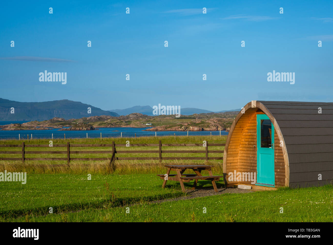 Pod camping hi-res stock photography and images - Alamy