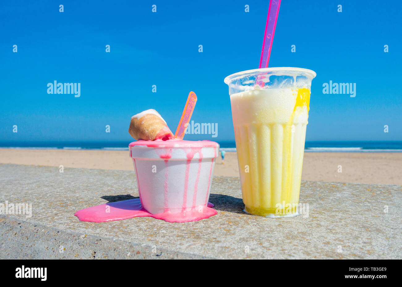 Seaside Ice Cream, Melting High Resolution Stock Photography and Images ...