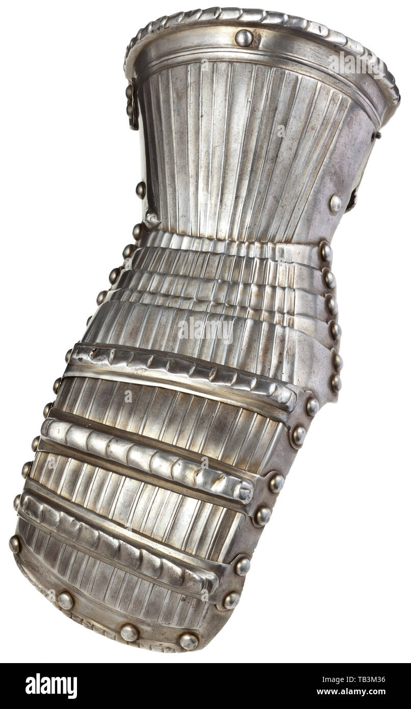 A Nuremberg mitten gauntlet of a fluted armour, circa 1525, Five-lame ...