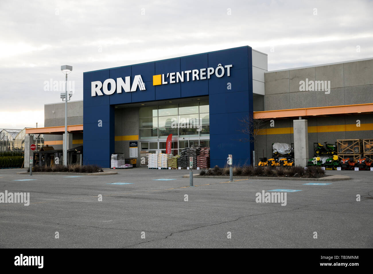 Rona hi-res stock photography and images - Alamy