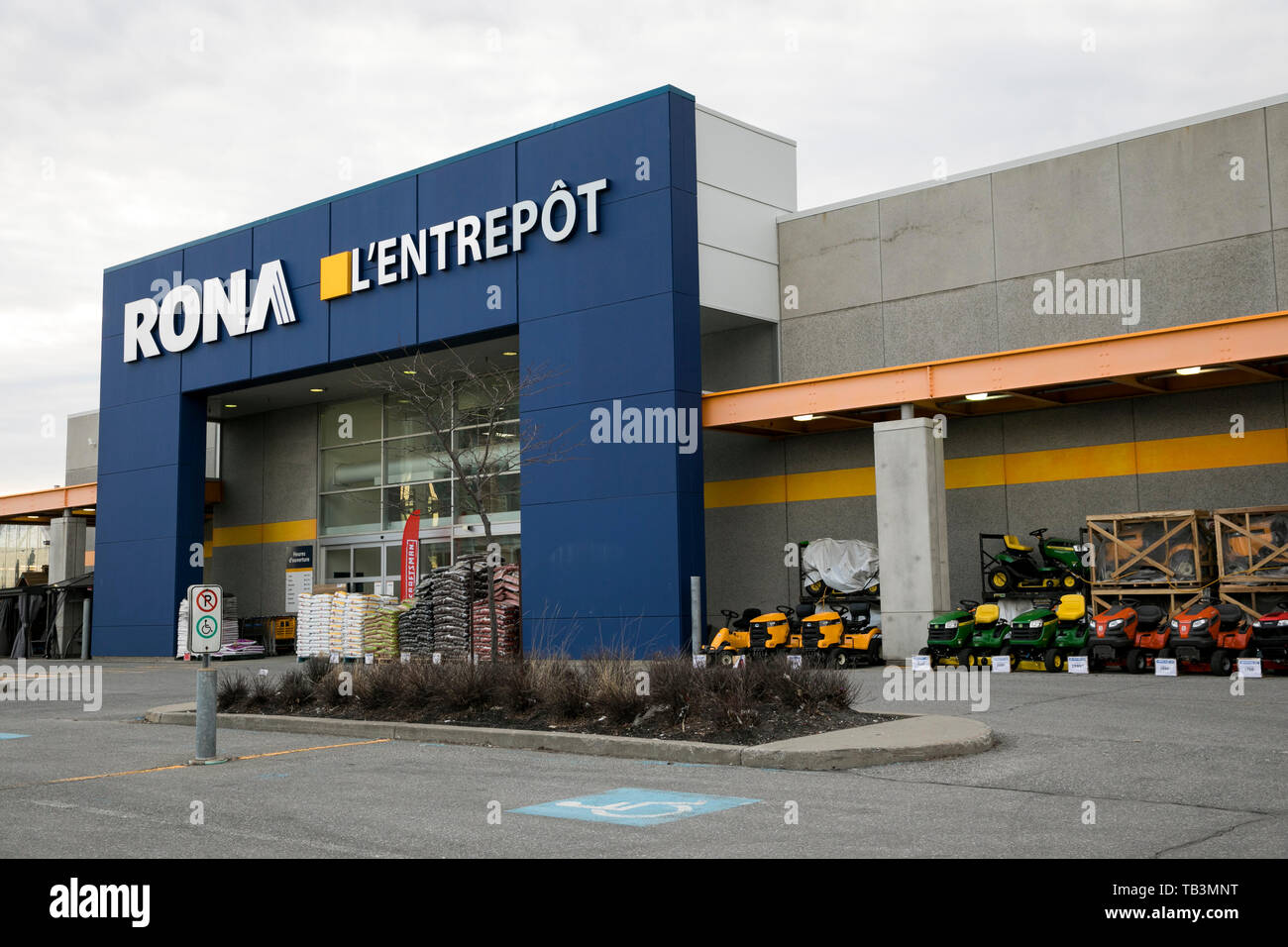 Rona hi-res stock photography and images - Alamy