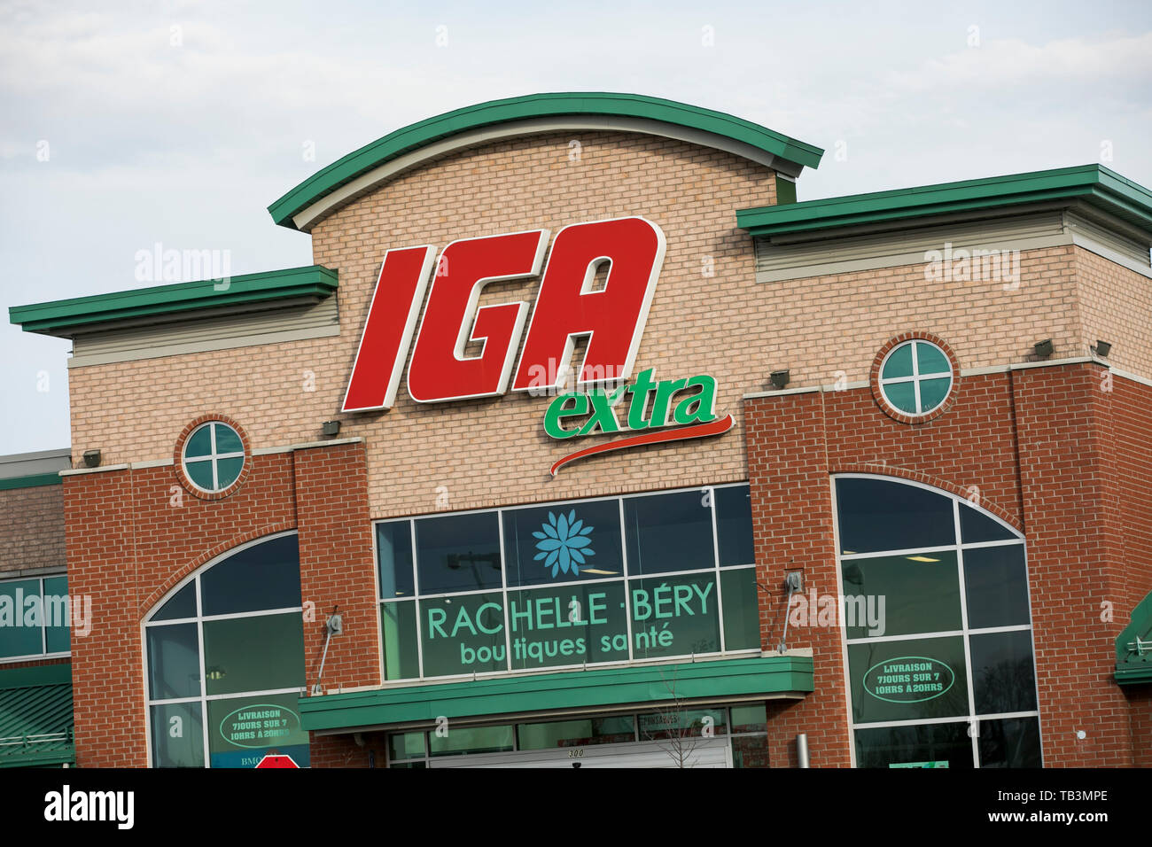 Iga logo hi-res stock photography and images - Alamy