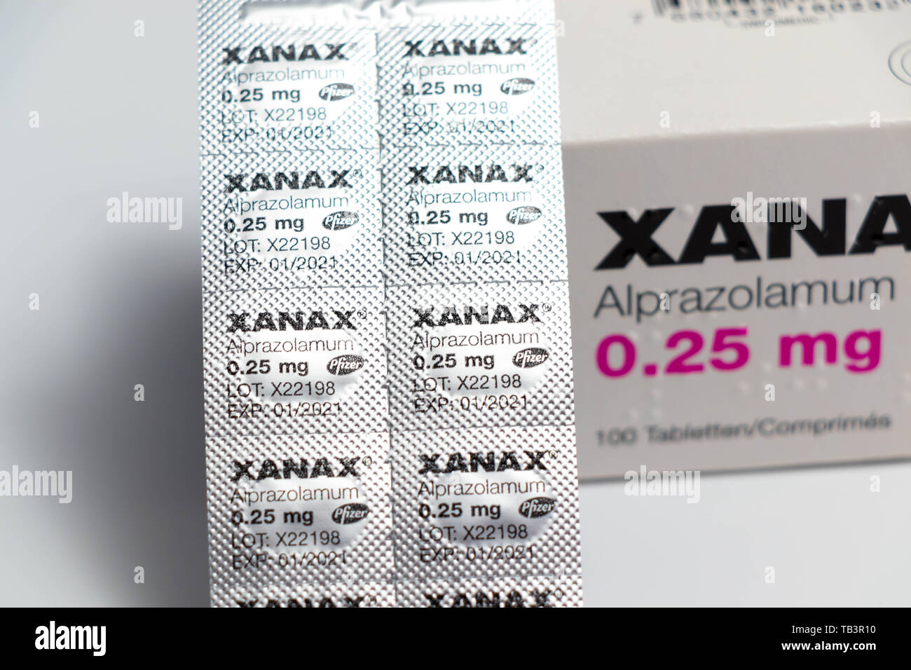 Xanax Pills High Resolution Stock Photography and Images - Alamy
