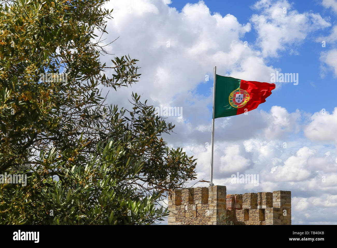 External wall and towers of the Lisbon Castle (Castelo de Sao Jorge ...