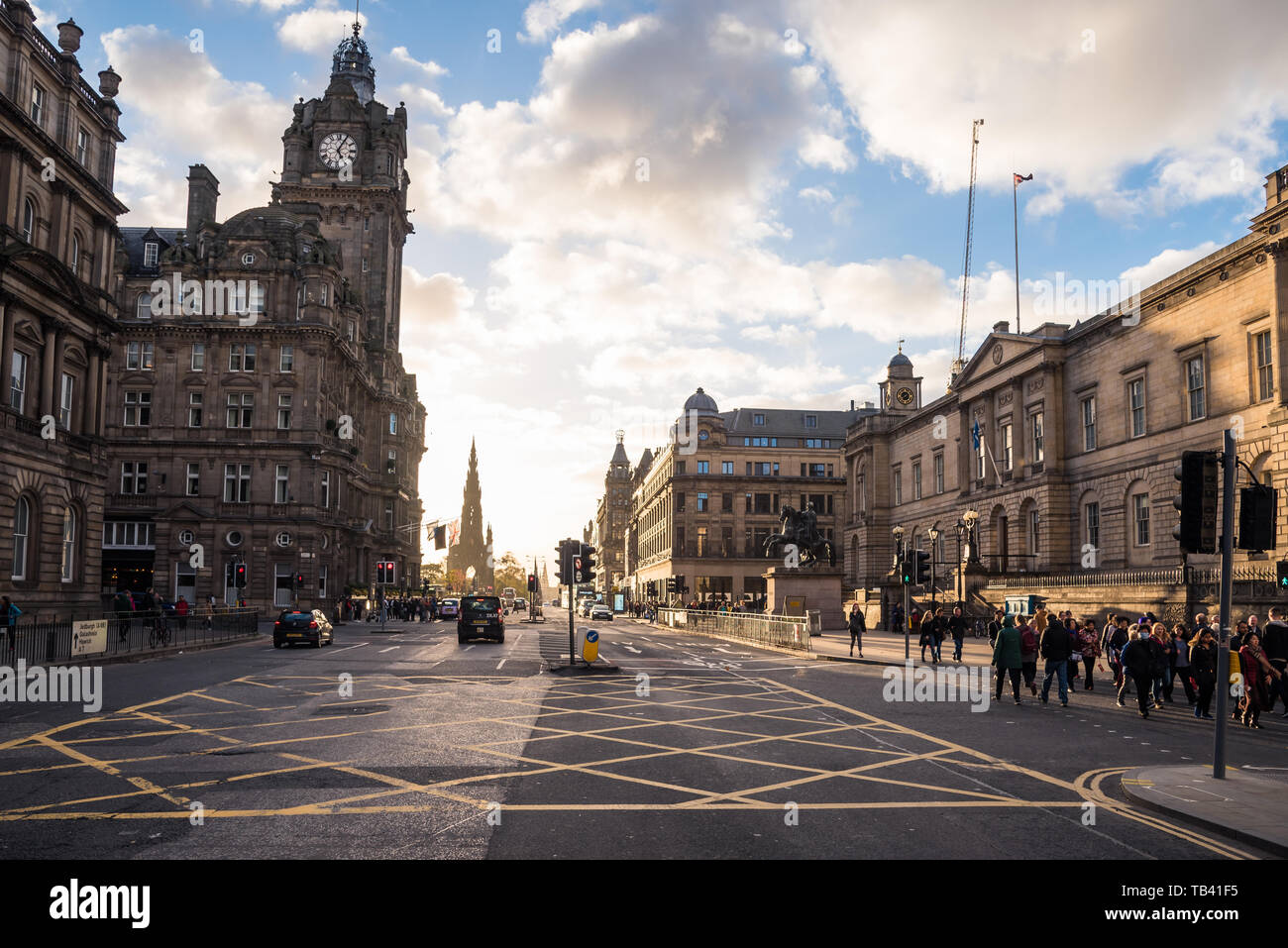 Princes street edinburgh architecture hi-res stock photography and ...
