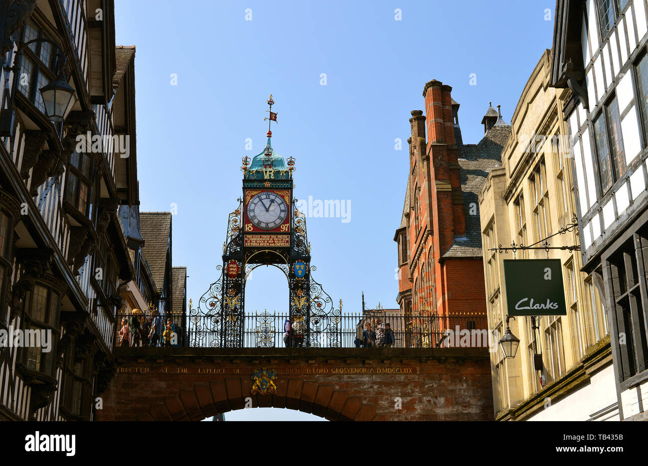 Historical chester city walls hi-res stock photography and images - Alamy