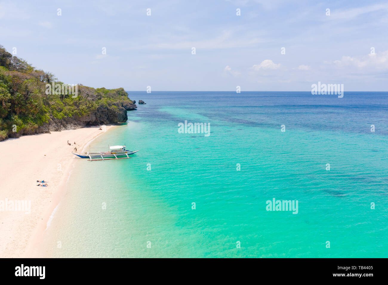 Puka Shell Beach. Wide tropical beach with white sand. Beautiful white ...