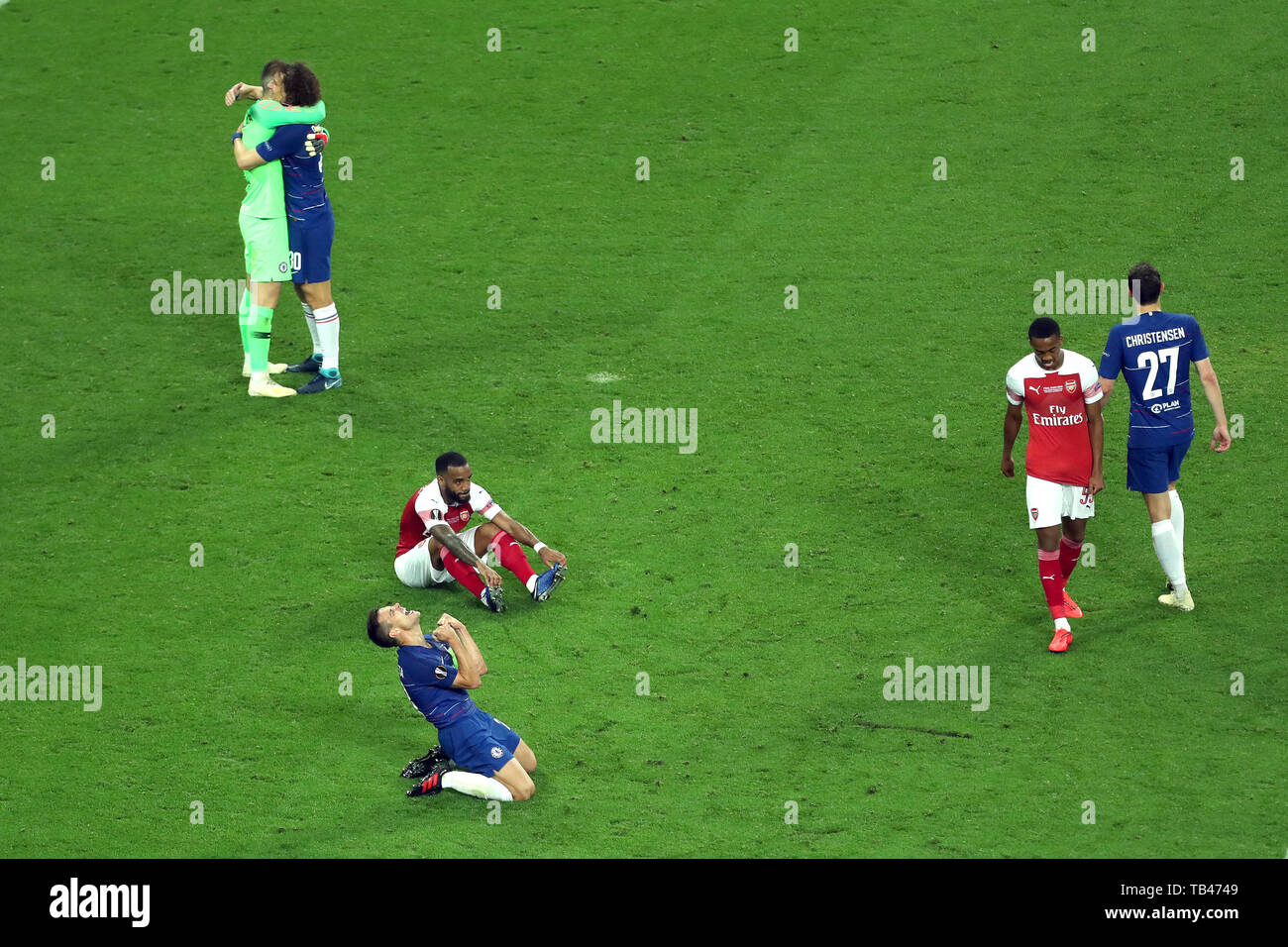 Chelsea players celebrate at full time during the UEFA Europa League ...