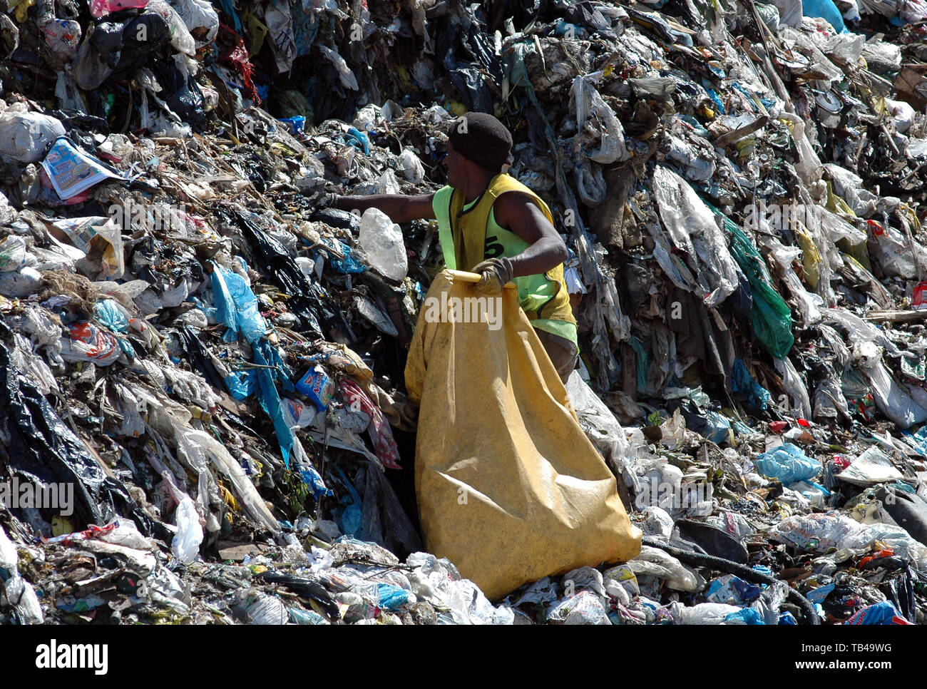 Lixao de jardim gramacho hi-res stock photography and images - Alamy