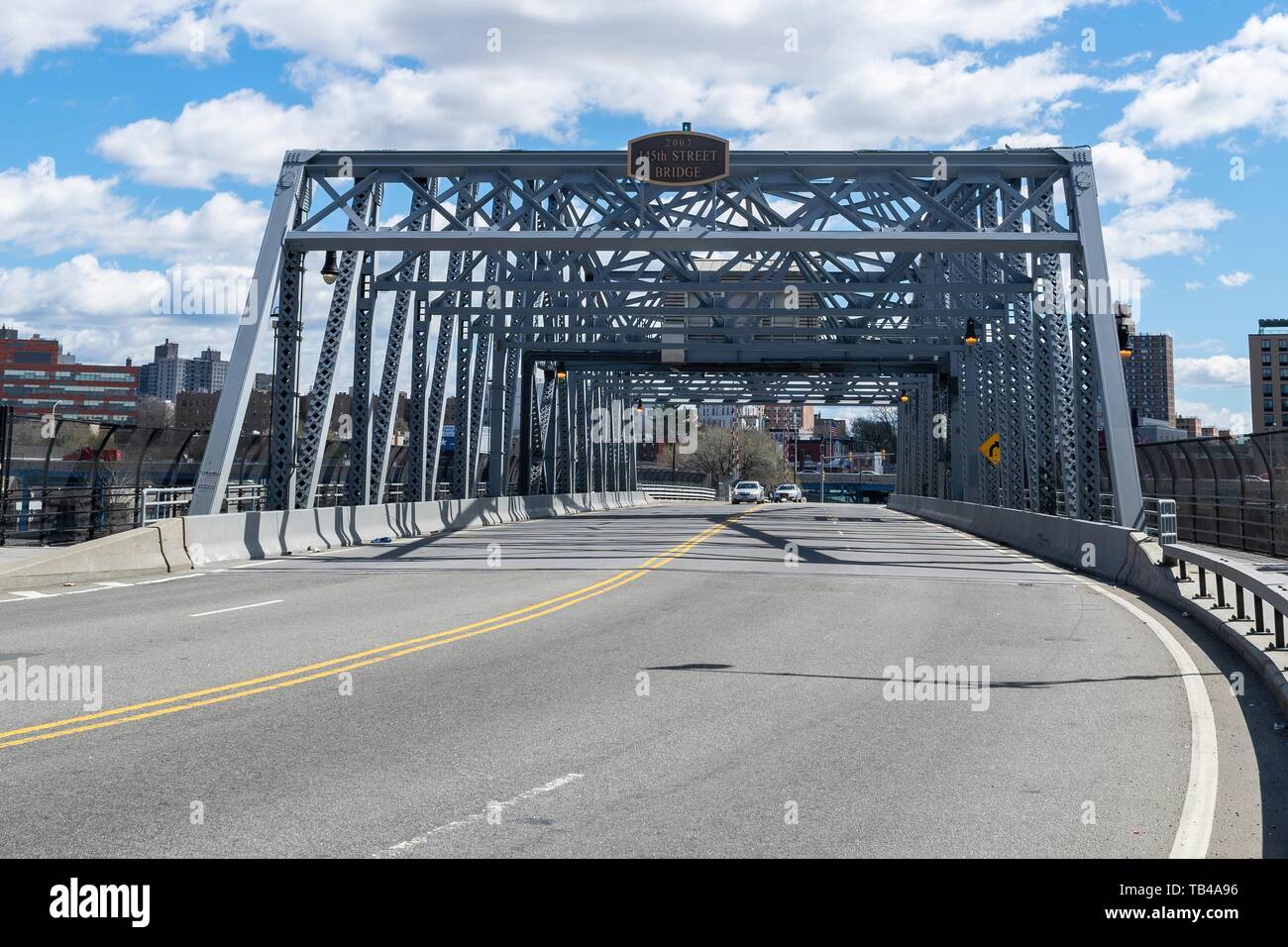 145th street bridge hi-res stock photography and images - Alamy