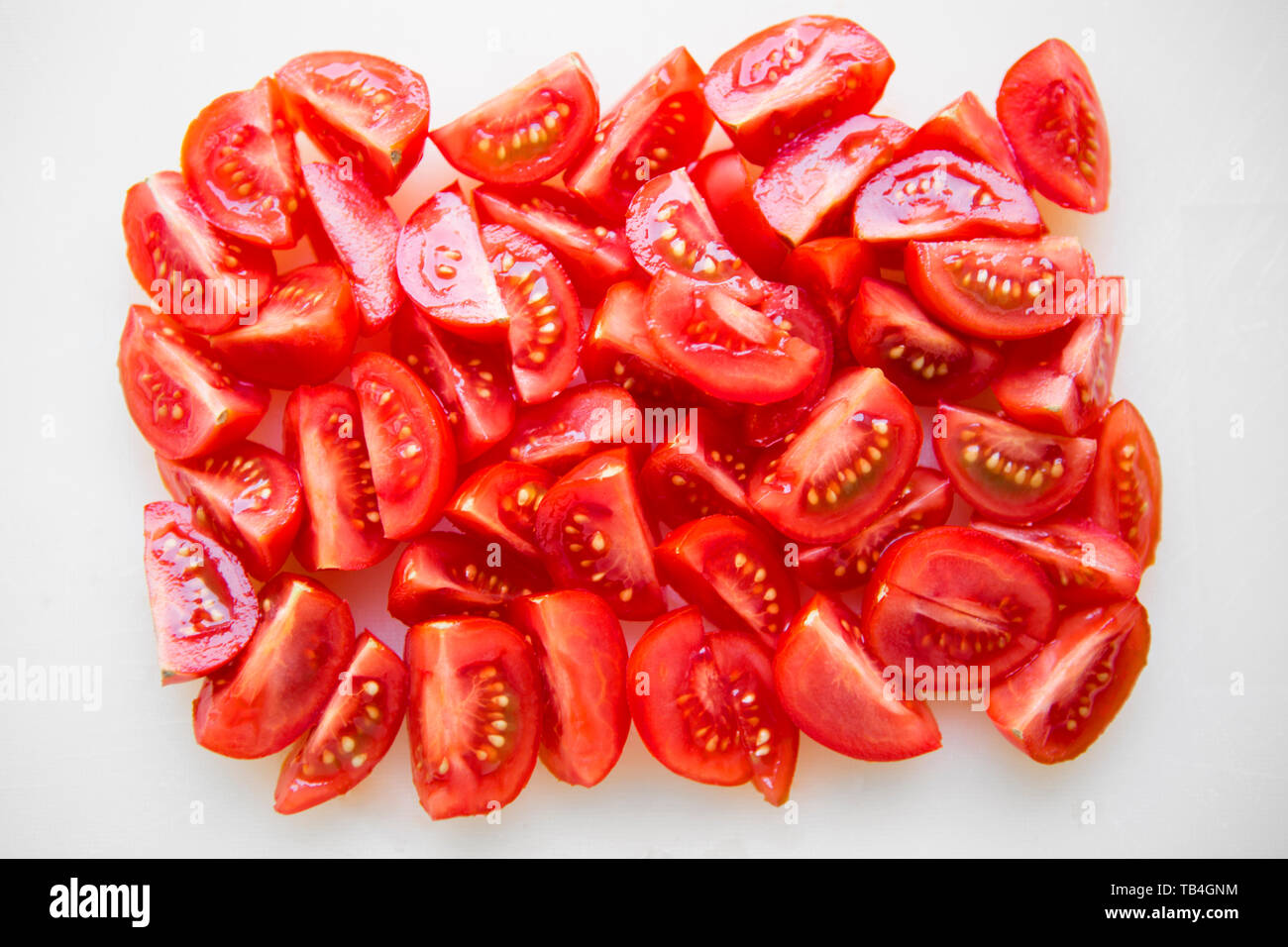Sliced tomatoes hi-res stock photography and images - Alamy
