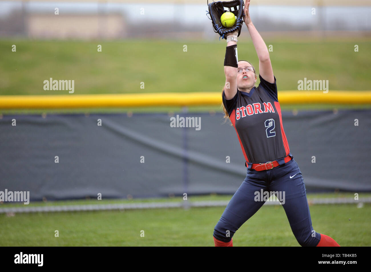 Girls sport left out hi-res stock photography and images - Alamy