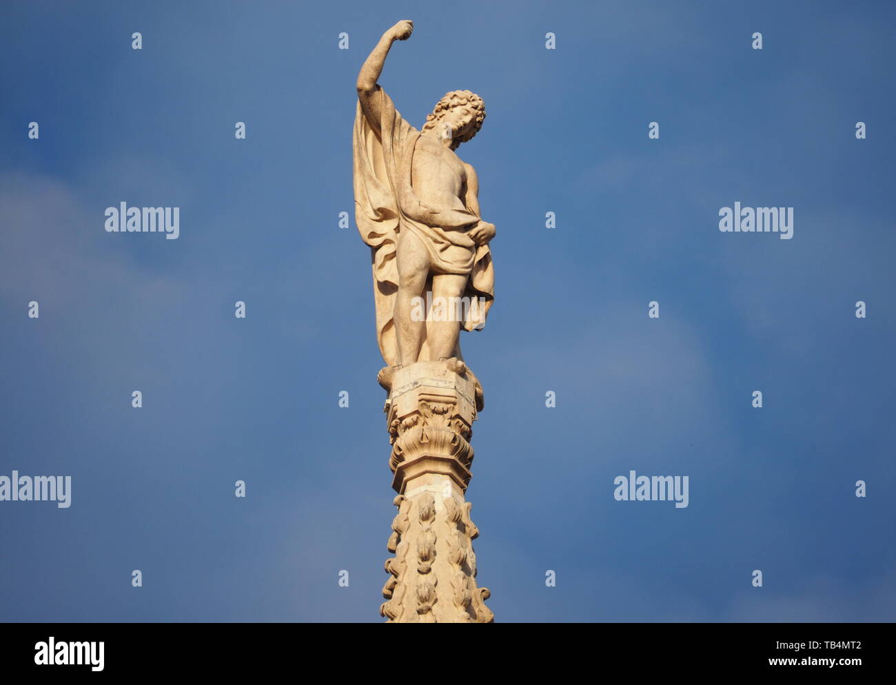 Statue on Milano dome Stock Photo - Alamy